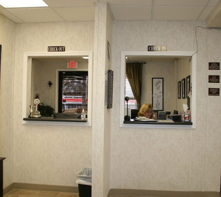 Nurse Stations & Business Offices – Rose Medical Buildings