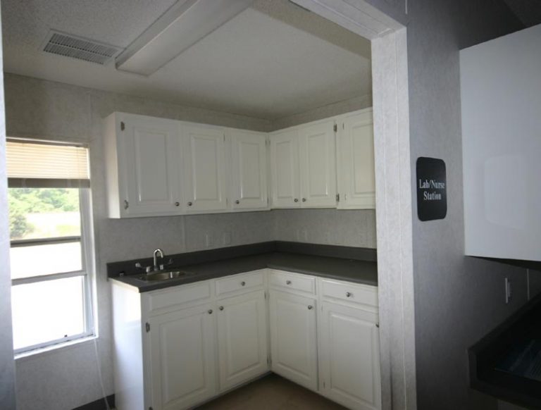 Exam Rooms & Labs – Rose Medical Buildings